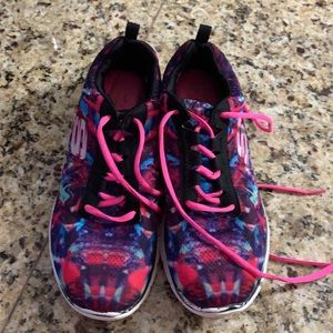 Skechers Shoes | Skechers Silver Weaved Slip On Sneakers Sz 85 | Poshmark